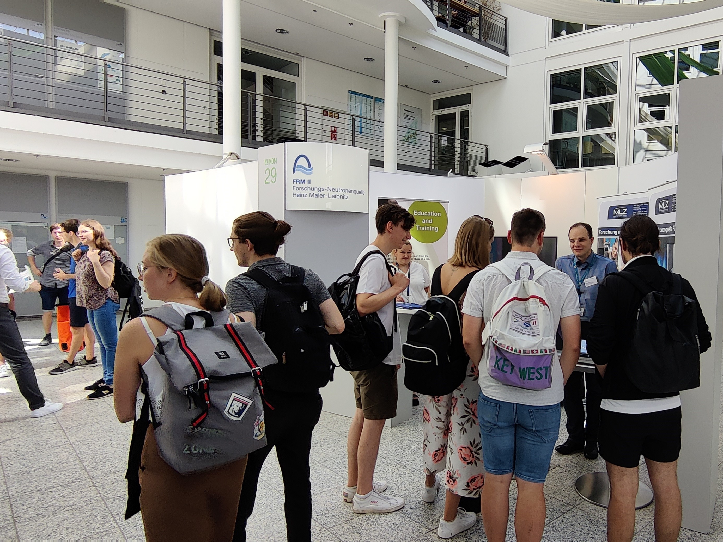 Ein 3D-Modell und viele Kontakte: Die Karrieremesse IKOM / MLZ