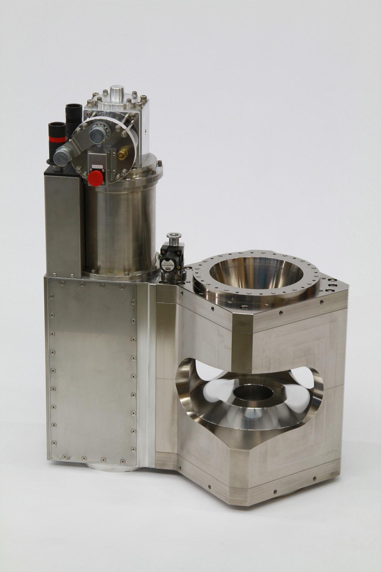 Magnetic field / MLZ