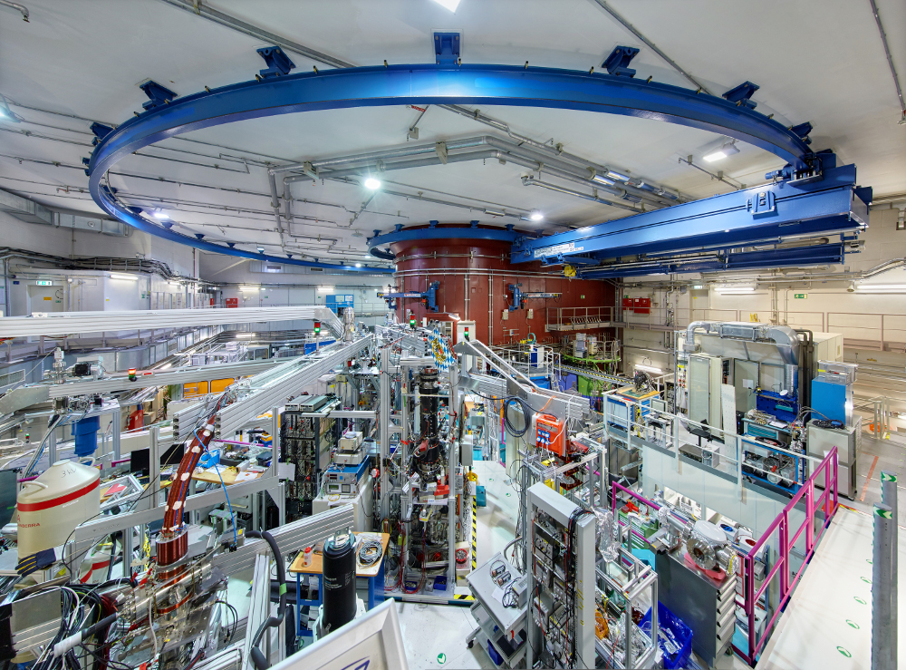 Research grant for development of positron pulses of unprecedented ...